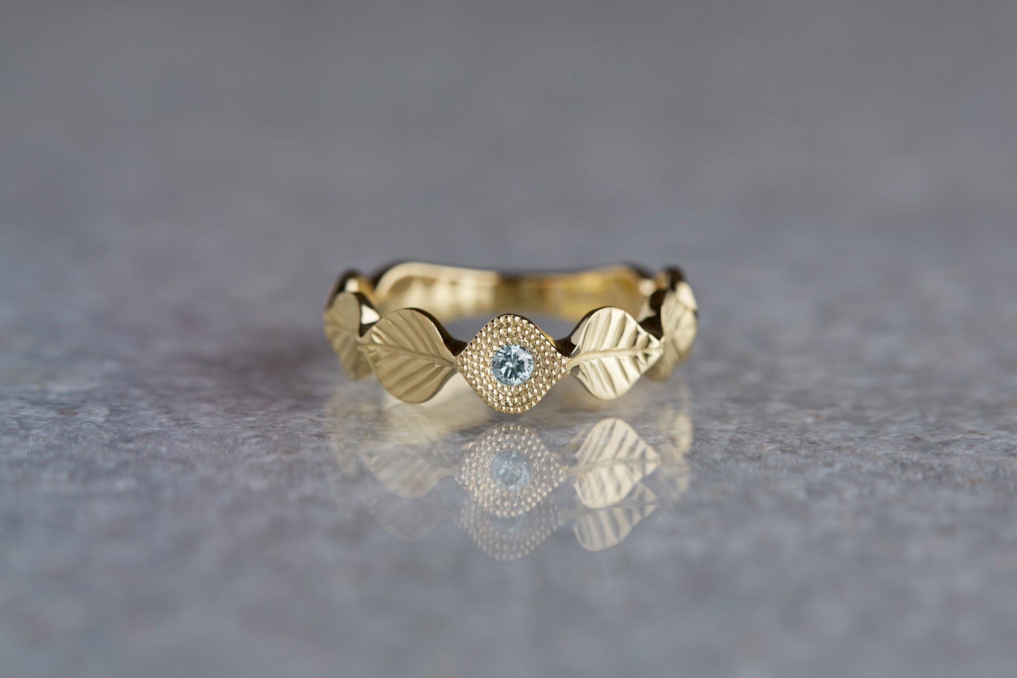 Leaf milgrain ring + diamond (sea green) – Ryui intl.