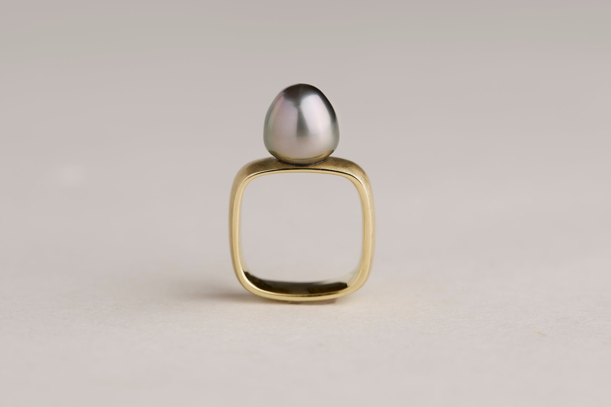 Syami ring + tahiti pearl – Ryui intl.