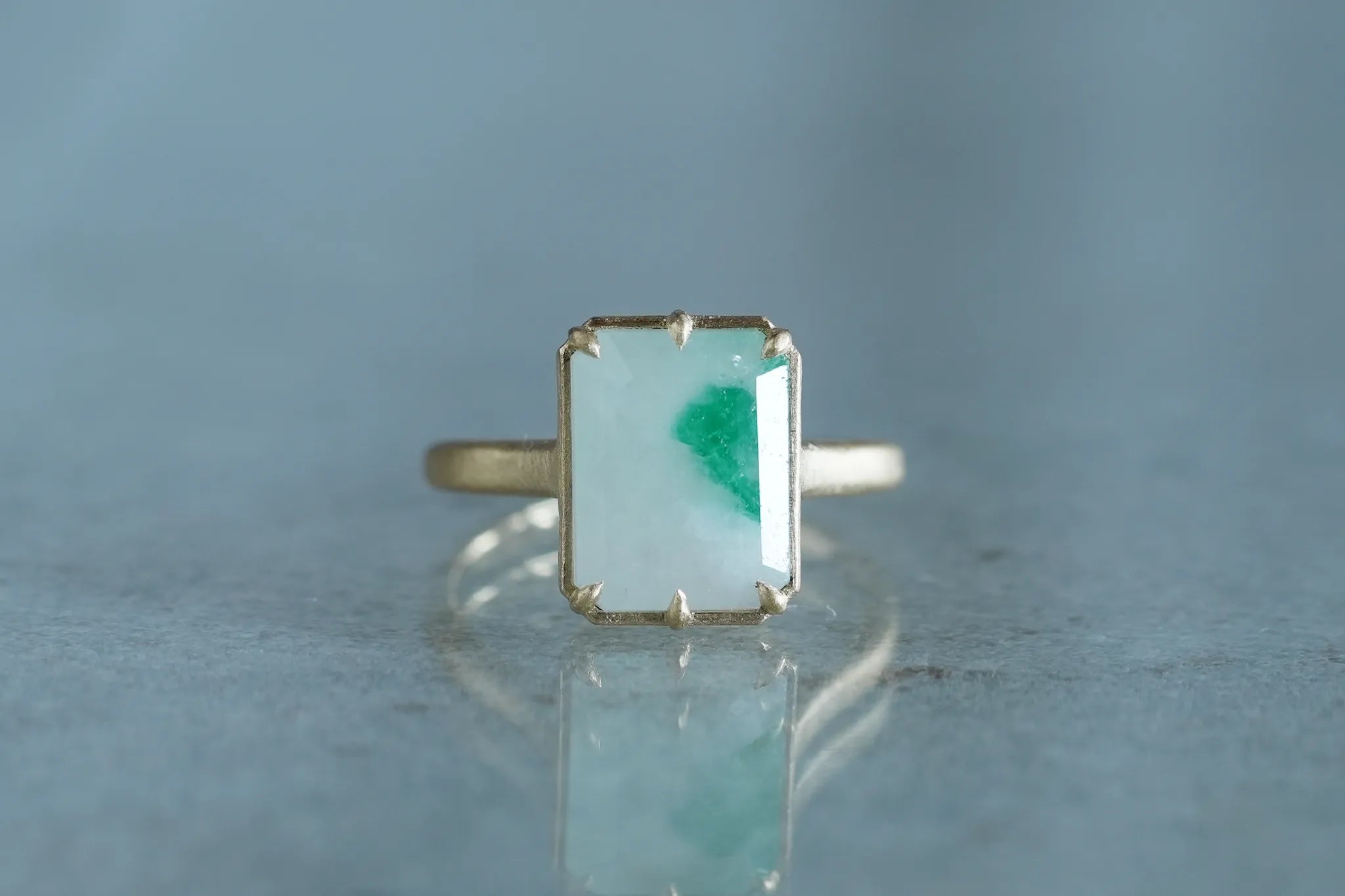 [5月誕生石] マトリックスエメラルドリング – Ryui intl.