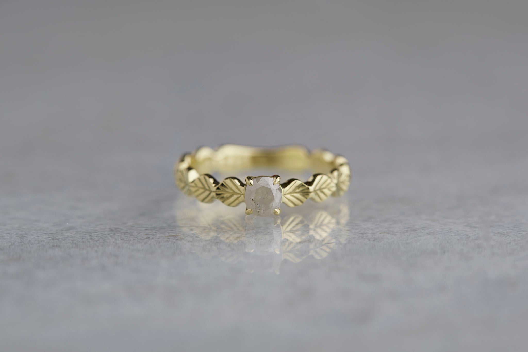 Leaf little ring + diamond – Ryui intl.