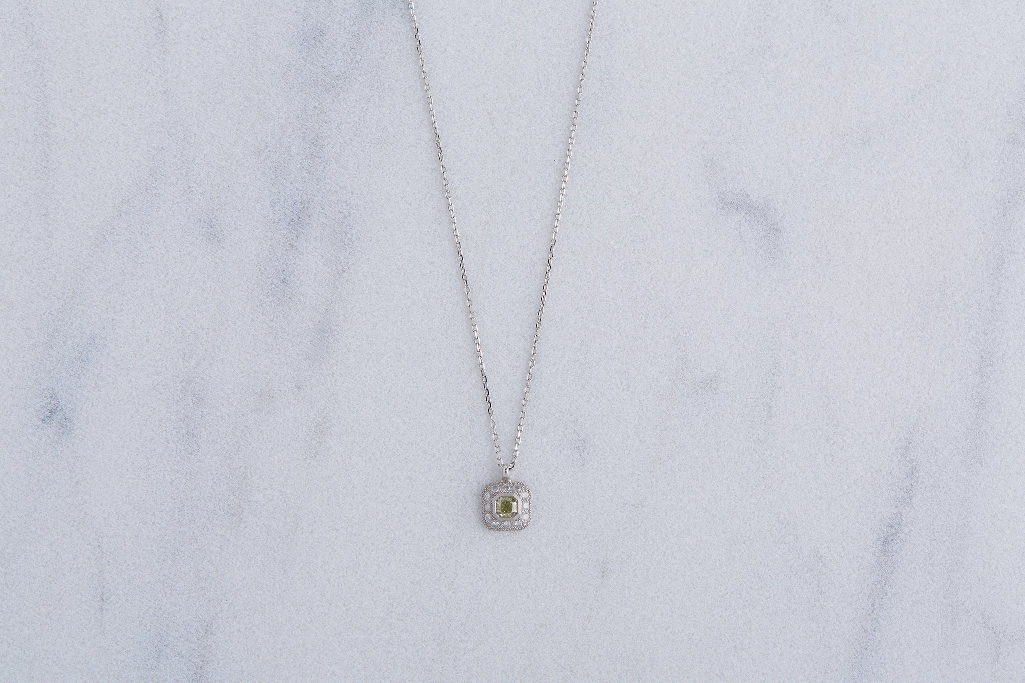 Color diamonds necklace – Ryui intl.