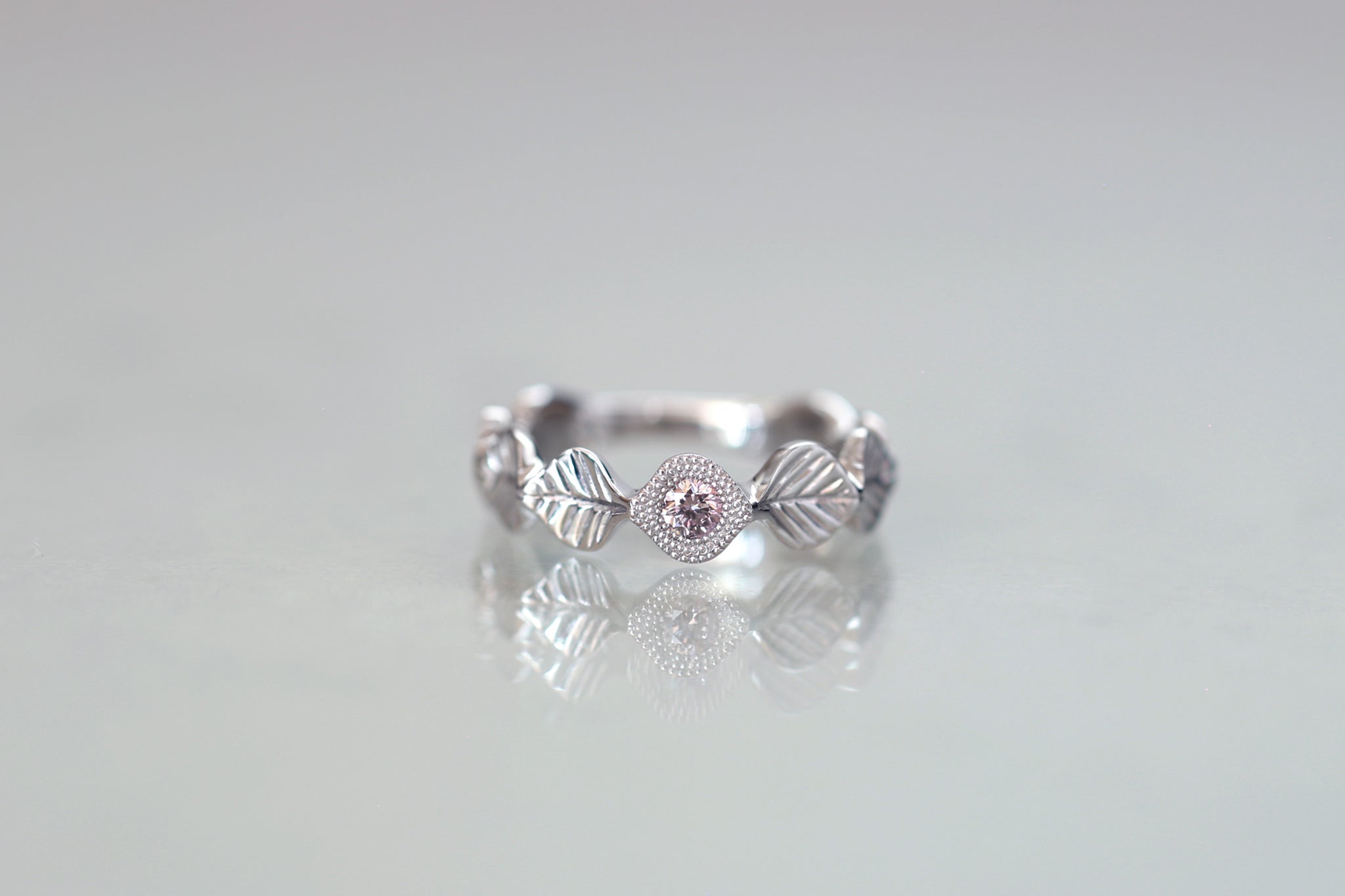 Leaf milgrain ring + diamond ( purple ) – Ryui intl.