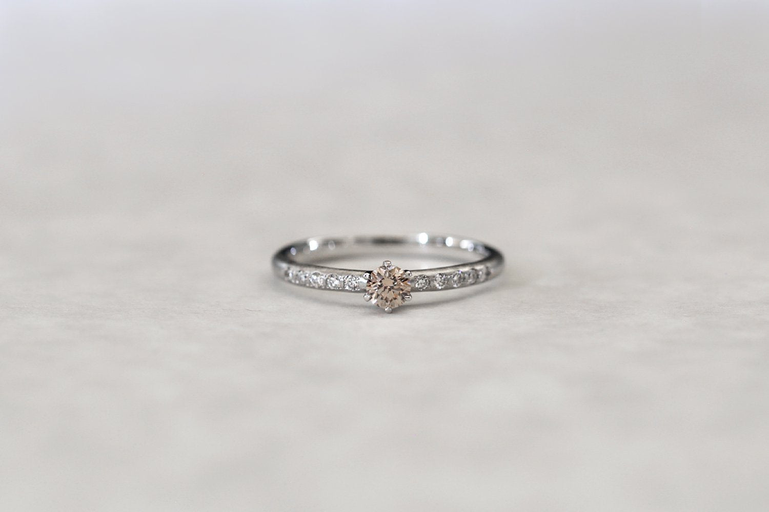 Norme ring + light brown diamond – Ryui intl.