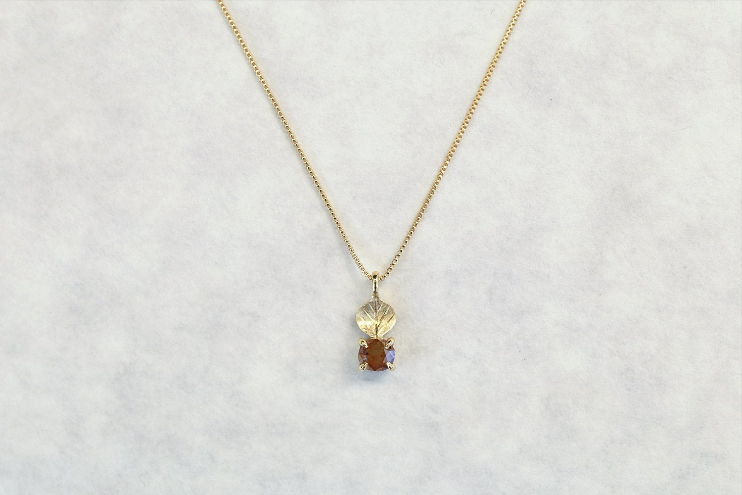 Leaf necklace + diamond（orange） – Ryui intl.